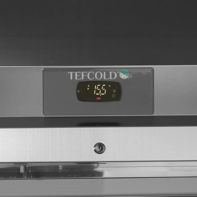 Chladicí skříň Tefcold RK 710X1 pro přepravky GN2/1