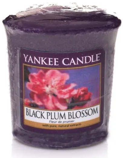 Vonná svíčka Yankee BLACK PLUM BLOSSOM , votivní