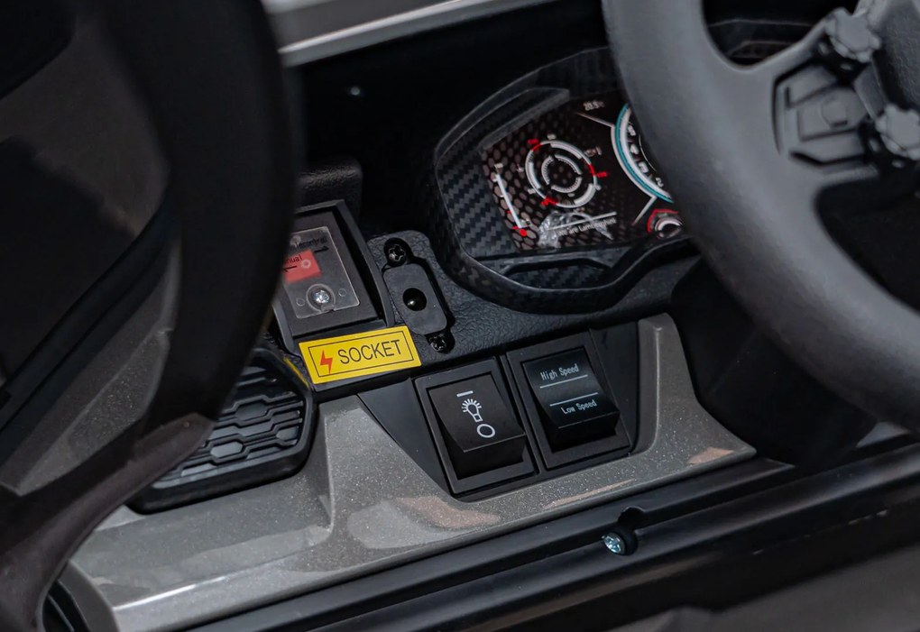 Ramiz Vozidlo Lamborghini Revuelto XL STRONG šedé