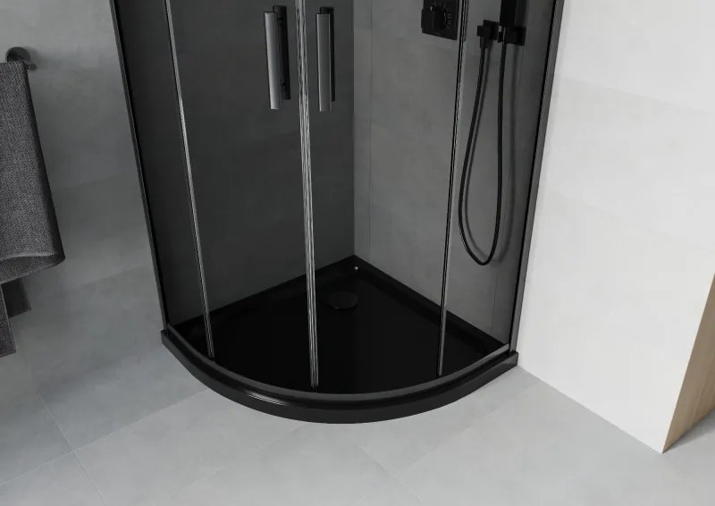 Mexen Rio, čtvrtkruhový sprchový kout s posuvnými dveřmi 90 (dveře) x 90 (dveře) x 190 cm, 5mm šedé sklo, černý profil + černá sprchová vanička Slim, 863-090-090-70-40-4170B