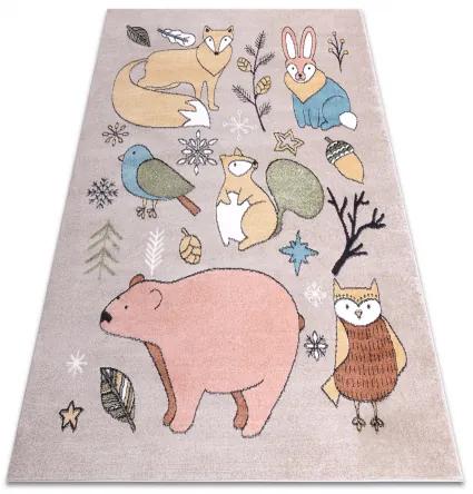 Dětský kusový koberec FUN Lesní zvířátka medvěd liška zajíc béžový Rozměr: 180x270 cm