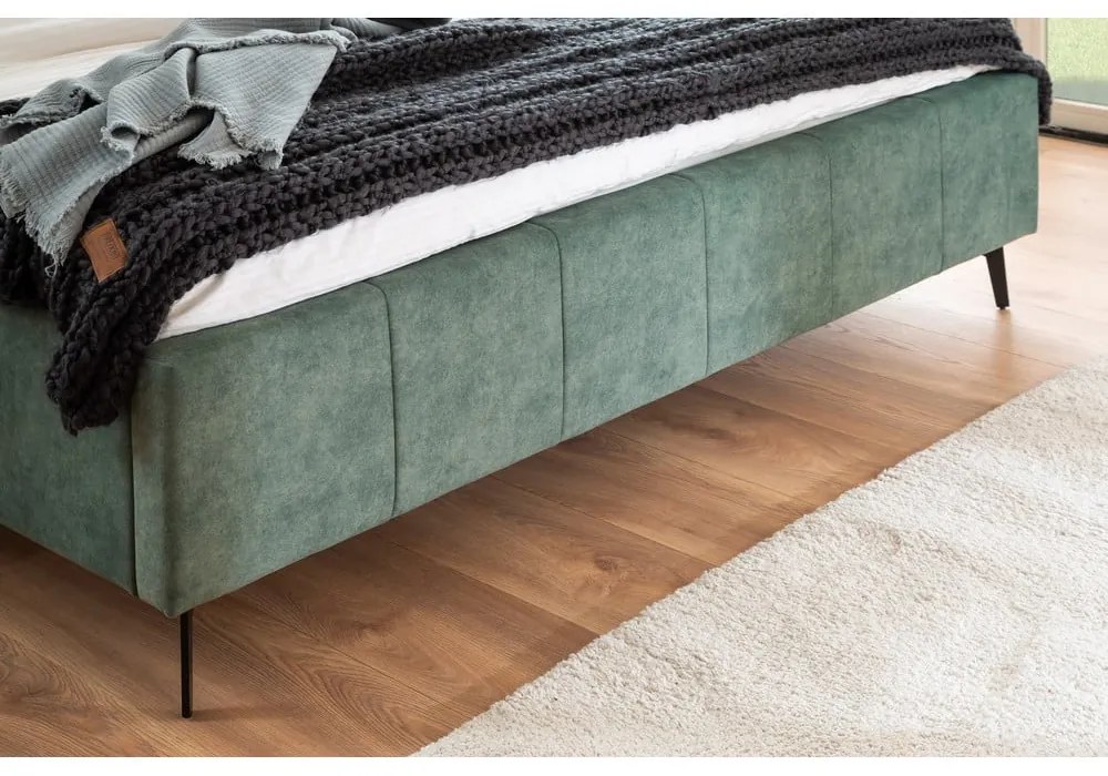 Zelená čalouněná dvoulůžková postel s úložným prostorem s roštem 160x200 cm Lizzano – Meise Möbel