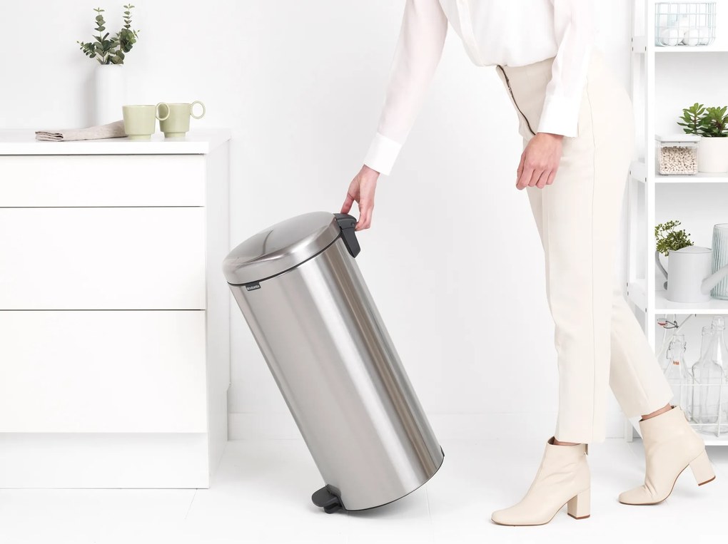 Brabantia Pedálový koš NewIcon 30L matná ocel otiskuvzdorná