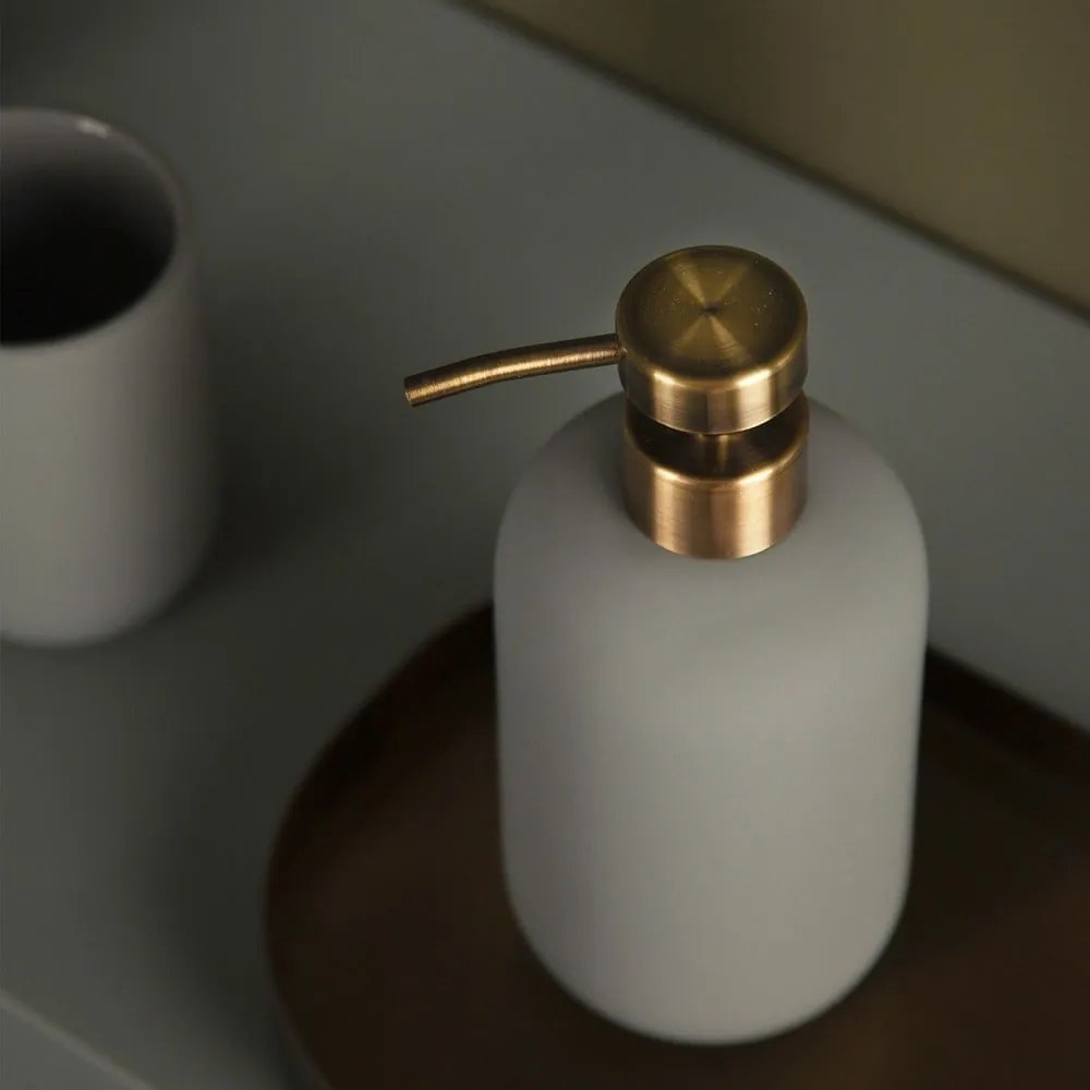 Zelený keramický dávkovač mýdla 200 ml Lotus – Mette Ditmer Denmark