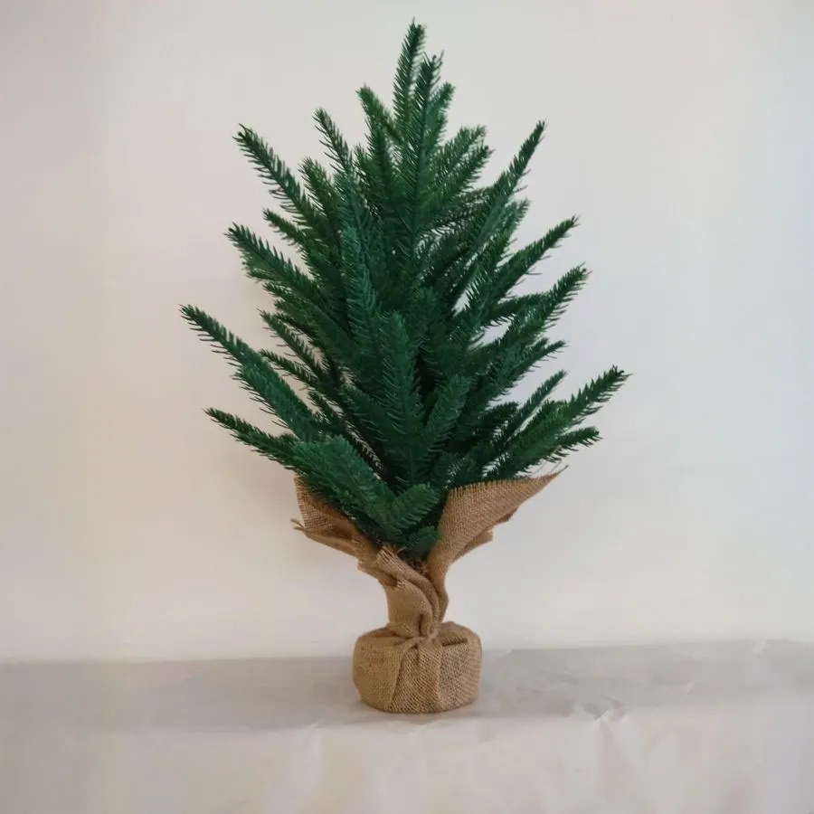 Vánoční stromeček umělí s jehličím 57 cm, plast a kov, IP20 do interiéru
