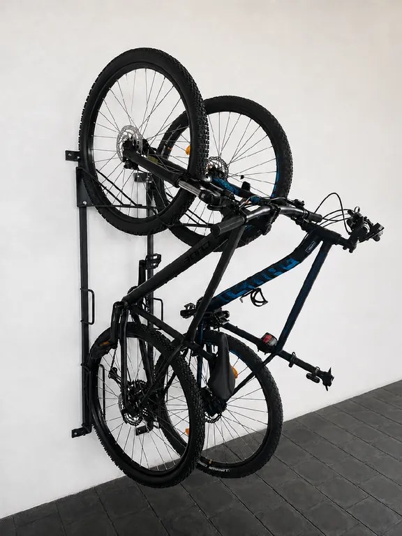 KACERLE KS-750 – nástěnný otočný stojan na kolo do 50 kg Pro šířku pláště kola: do 7 cm (2,8") e-kola a 29" kola, Varianta: bez oka k uzamčení