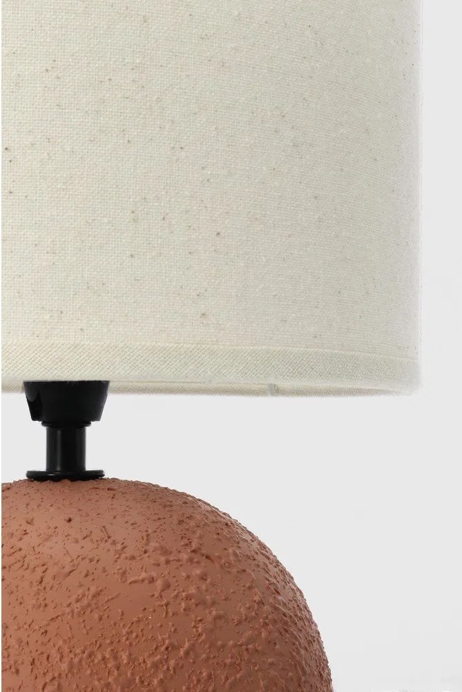 Keramická stolní lampa v terakotové barvě s textilním stínidlem (výška 32 cm) Irvin – Yes Everyday