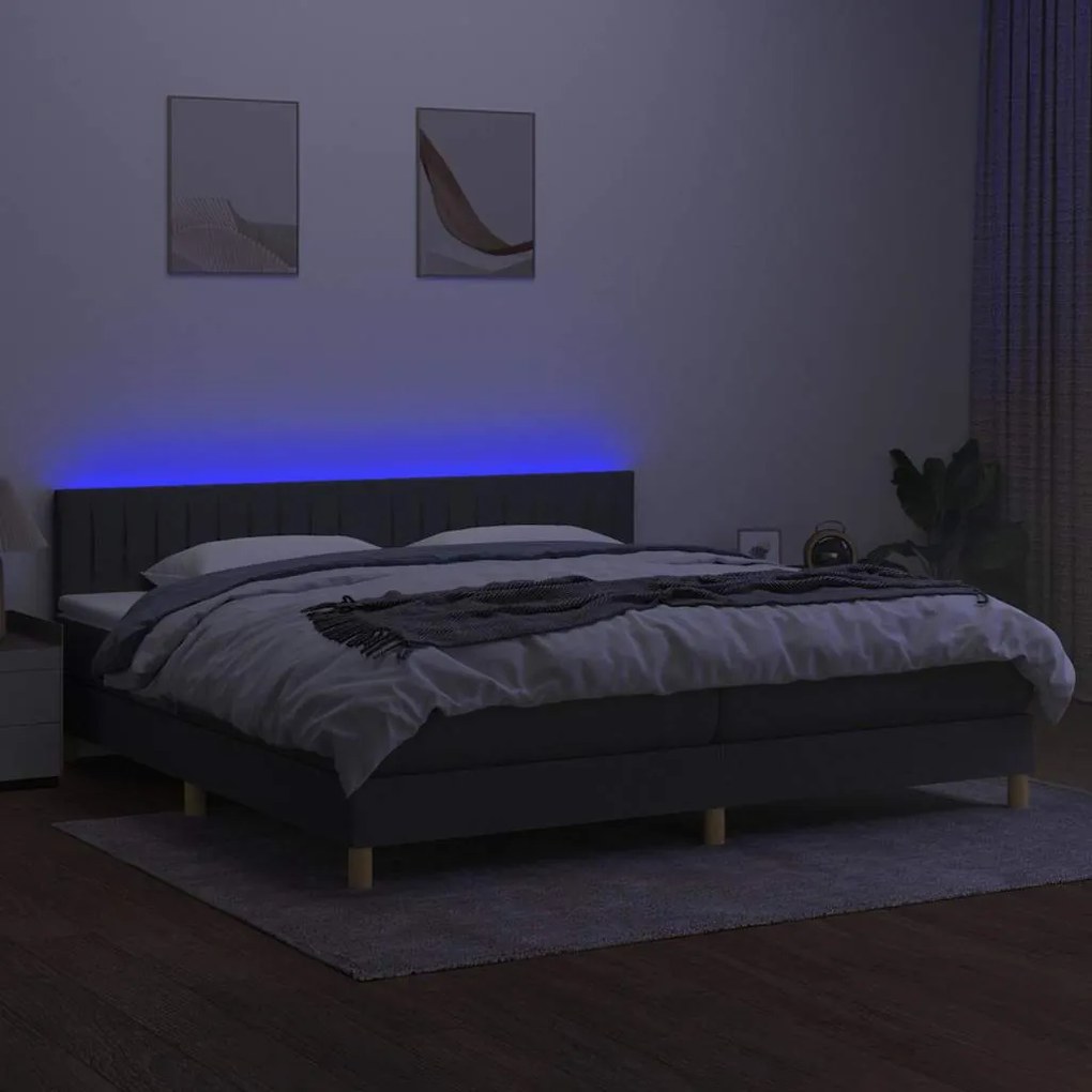 Box spring postel s matrací a LED tmavě šedá 200x200 cm textil 3133902