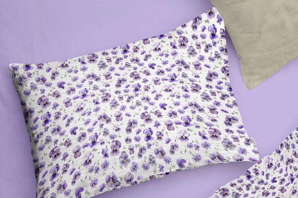 Krepové prodloužené povlečení Macešky Velikost: 140 x 220 + 70 x 90