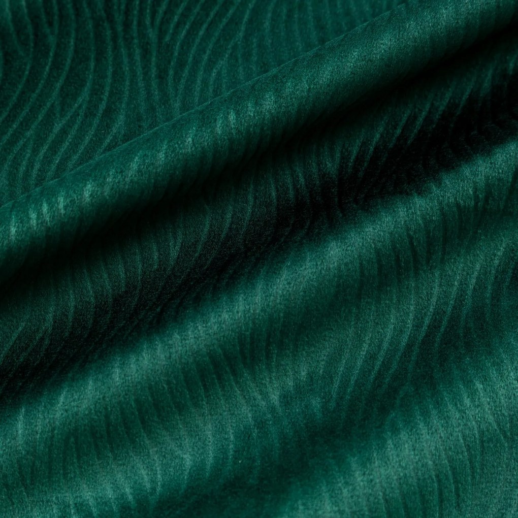 ZATEMŇOVACÍ ZÁVES NA KROUŽCÍCH LILI 140X250 CM ZELENÁ