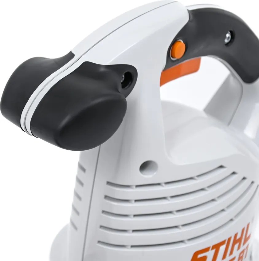 Elektrický fukar na listí STIHL BGE 81