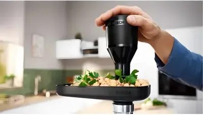 Bosch MFWS435B Serie 4 / Mlýnek na maso
