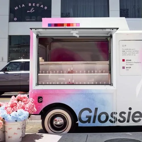 91,4 cm L × 91,4 cm W Koncesní stojan Obslužné okno Food Nákladní automobil Servisní