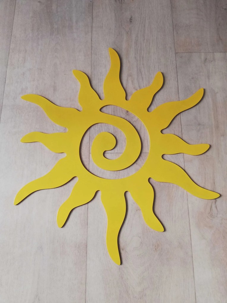 Obraz na fasádu - domovní slunce Velikost: Průměr 45 cm, Povrch: Lak - žlutá RAL 1023