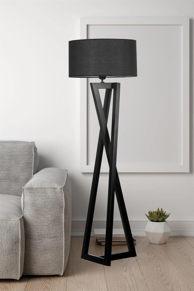 Stojací lampa Macka 150 cm černá
