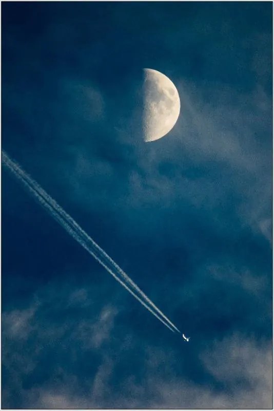Měsíc a letadlo A - 60x90 - plakát