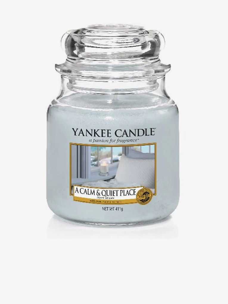 Yankee Candle vonná svíčka A Calm & Quiet Place Classic střední