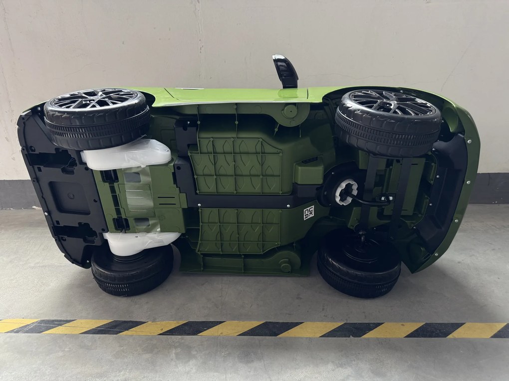 AIYAPLAY dětské elektrické auto 12V Audi A5L s dálkovým ovládáním, lithium baterie, 2 motory, zelené