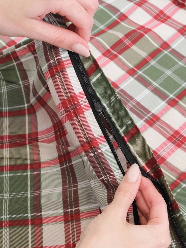 MK Lůžkoviny Vánoční francouzské  bavlněné povlečení Renforcé - Káro zelené 220 × 200 cm, 2ks 70 x 90 cm