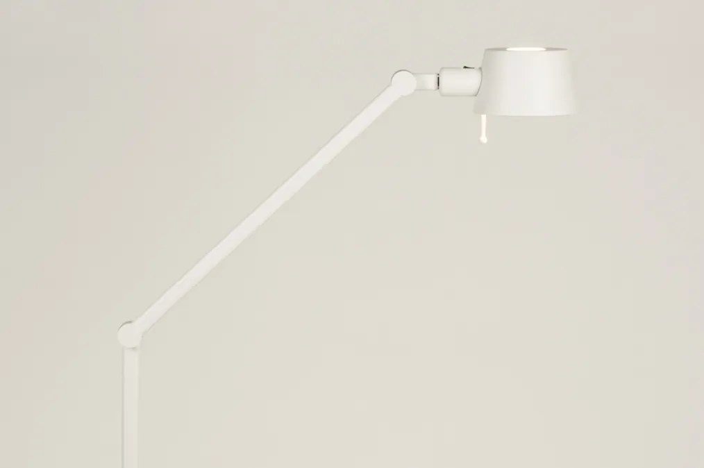 Stojací designová lampa Niki White