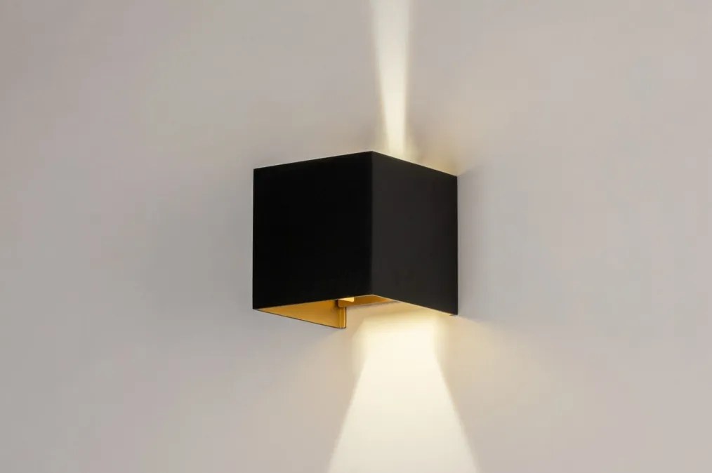 Nástěnné venkovní LED svítidlo Outdoor Grace Black and Gold