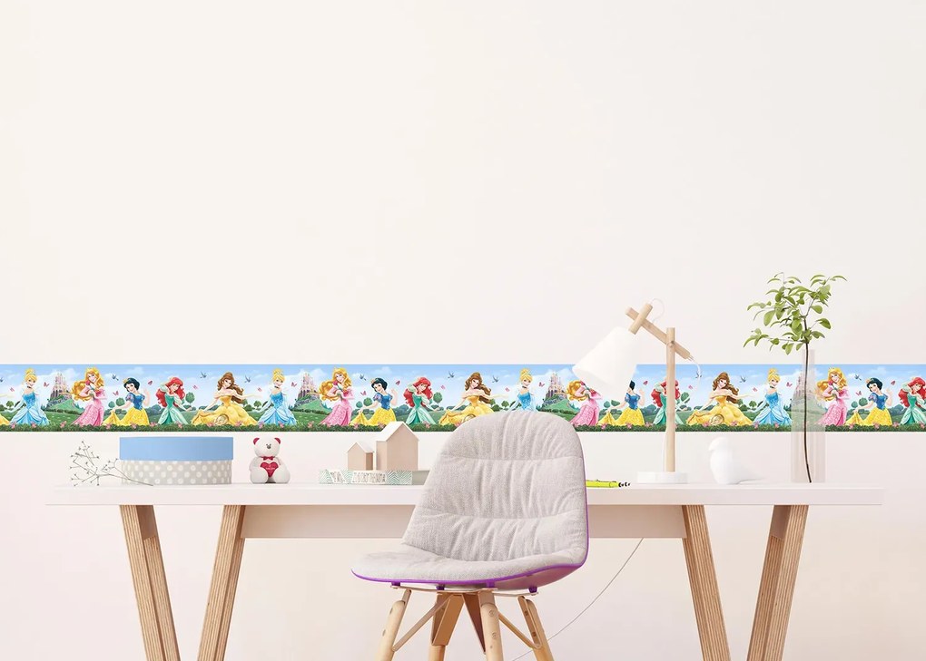 Dětská samolepící bordura na zeď Disney Princezny | 5 m x 9.7 cm | DWBD8082