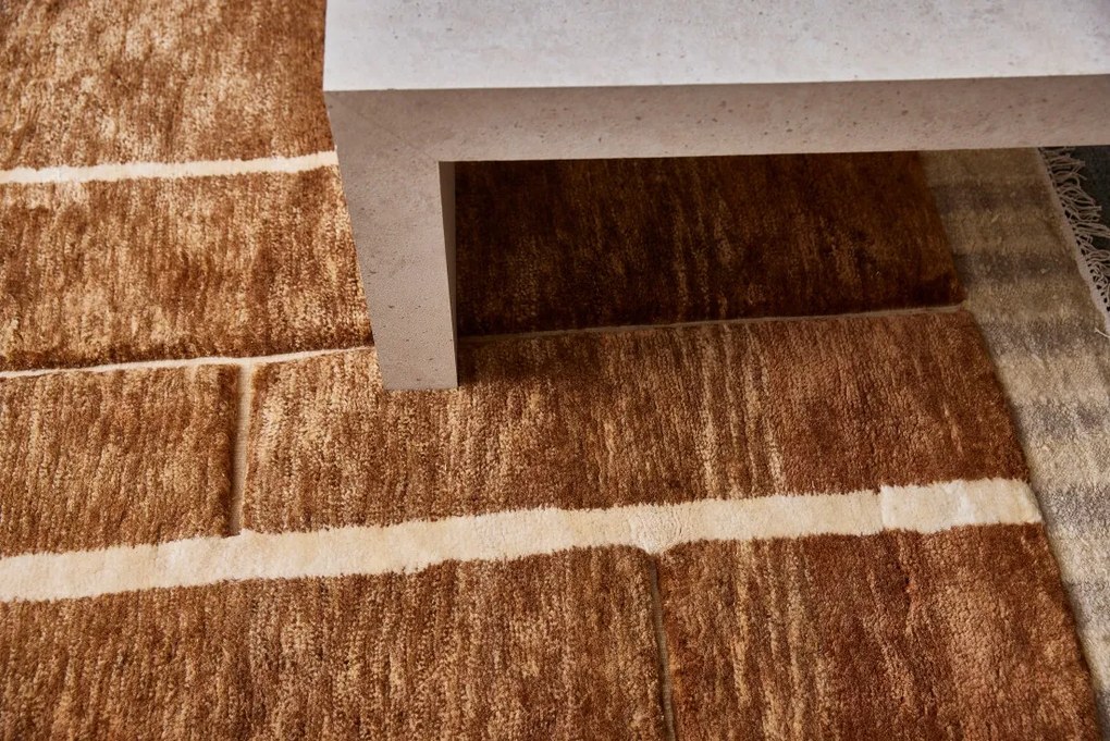 Diamond Carpets India, Ručně vázaný kusový koberec Filippo DESP P113 Brown Mix, 80x150, hnědá, ložnice