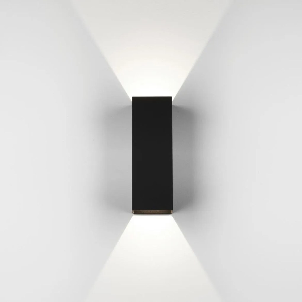 AST 1298007 Venkovní nástěnné svítidlo Oslo 255 LED 7.5W 3000K černá - ASTRO Lighting