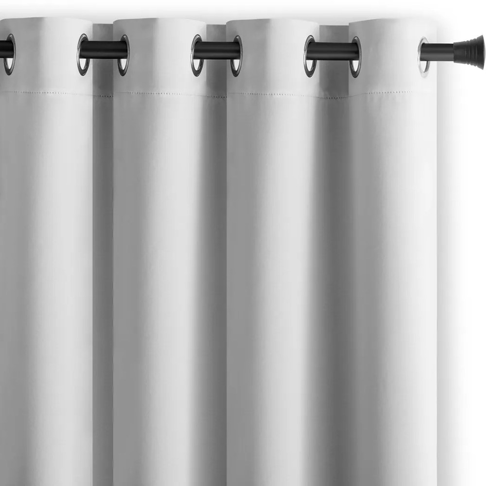 Závěs AmeliaHome Blackout s průchodkami 140x245 cm bílý