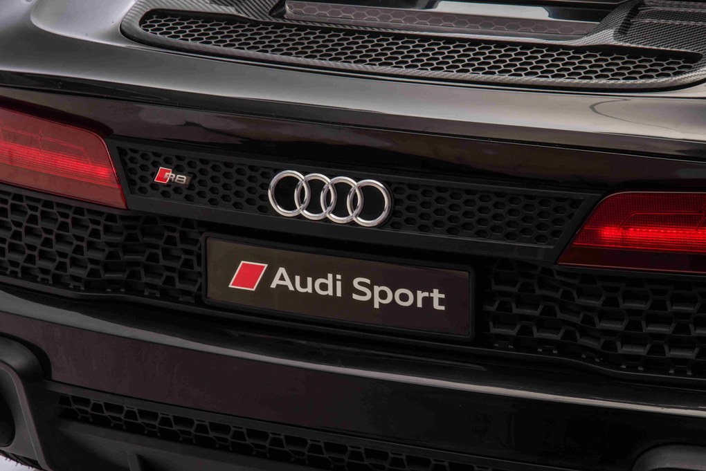 Ramiz Dětské autíčko Audi Spyder R8 LIFT černé