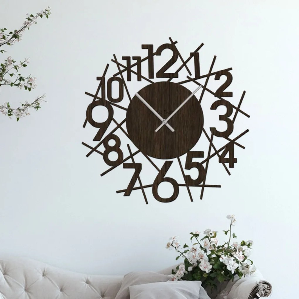 dřevo života Nástěnné hodiny NUMERO Zvolte barvu dekoru: Horský dub, Zvolte velikost hodin (cm): 35x35, Barva ručiček: Černé