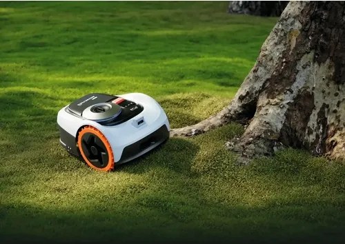 Bezdrátová autonomní robotická sekačka SEGWAY Navimow i206 AWD E 600m2