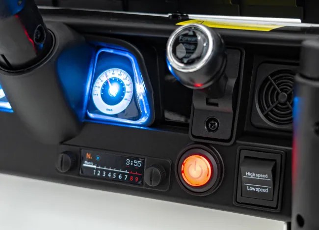Elektrické autíčko Off-Road CLIMBER bílé