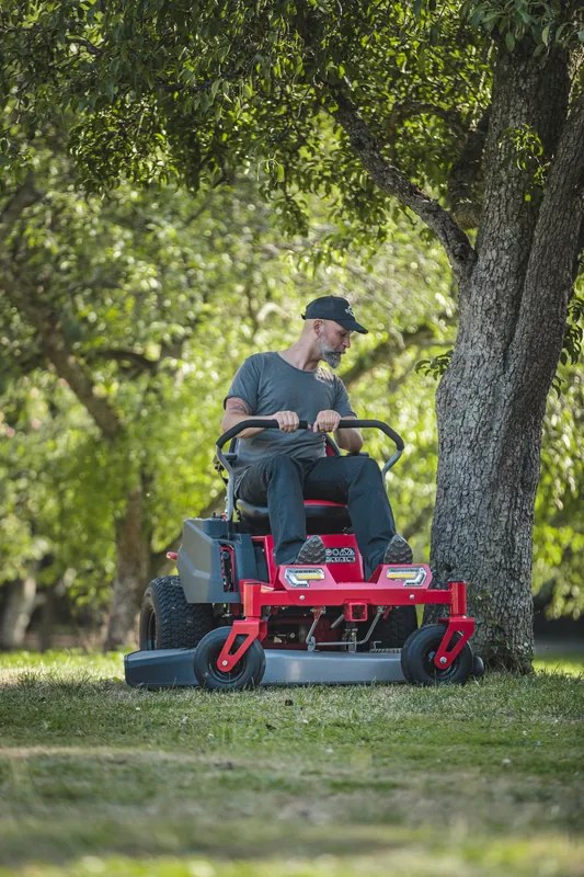 CRAMER Crossover ZRT 82ZT107 akumulátorový zahradní rider