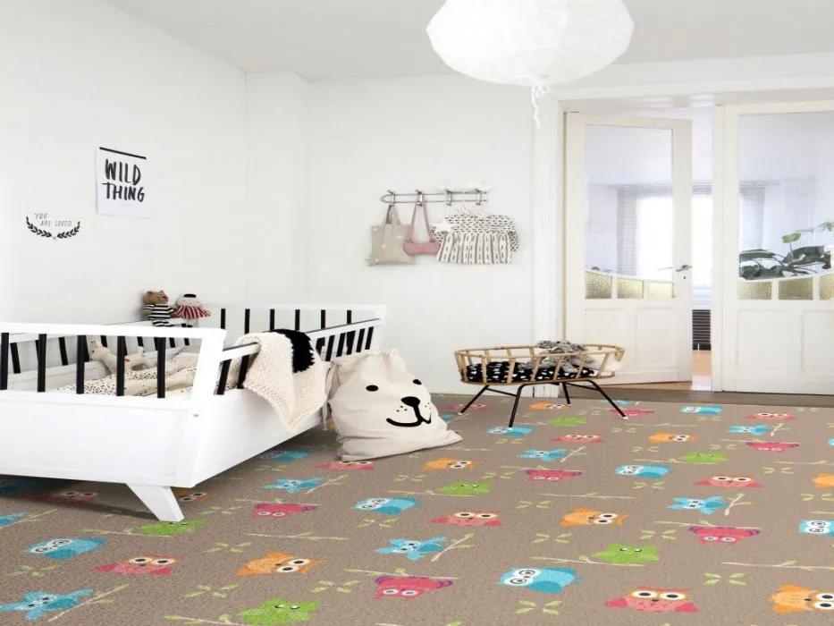 Vopi | Dětský koberec Sovička SILK 5258 hnědá - 133 x 165 cm