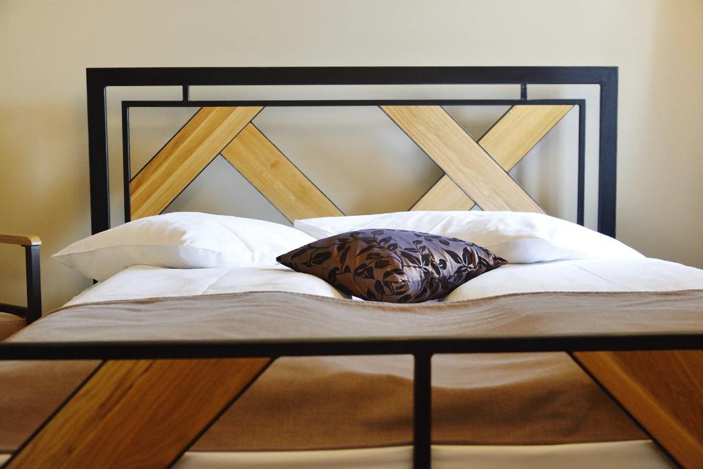 Iron Art DOVER kovaná postel pro rozměr matrace: 140 x 200 cm