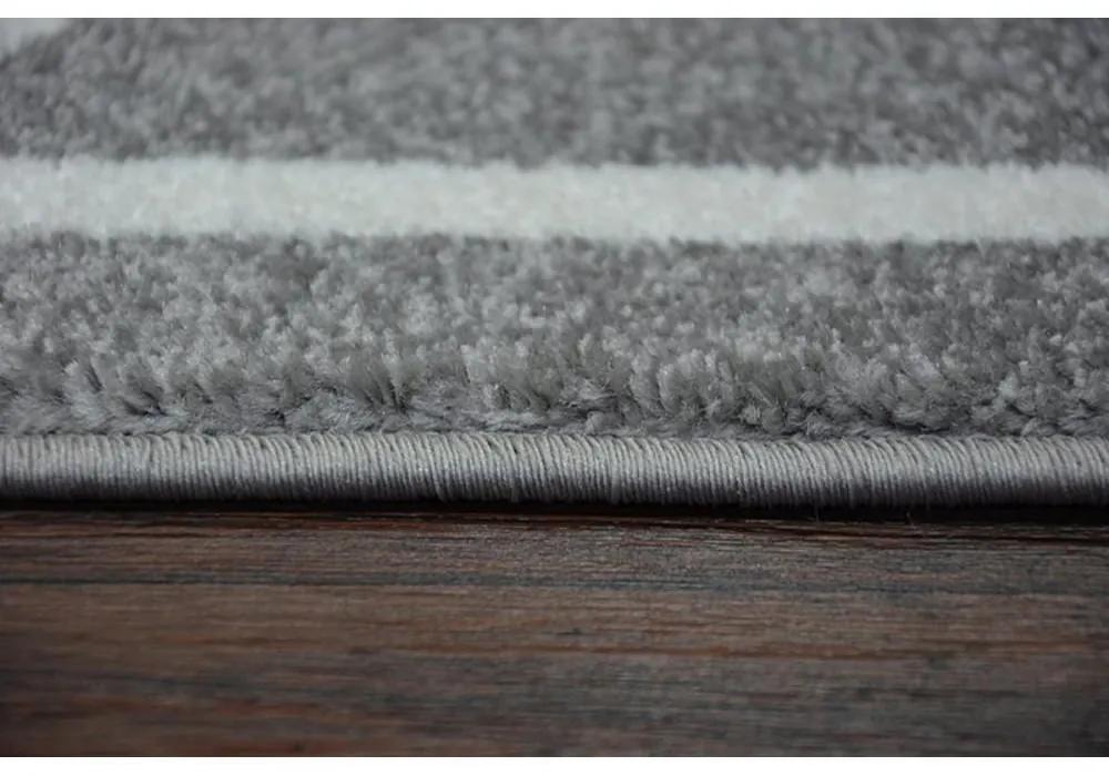 Kusový koberec Trelis šedý 200x290cm