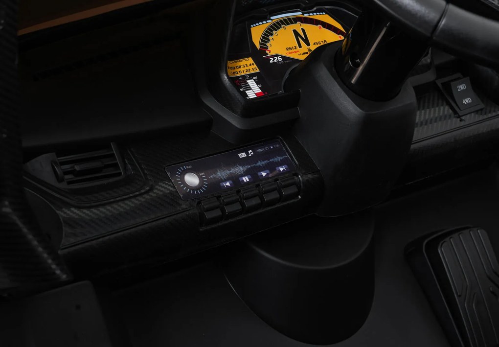Ramiz Vozidlo Lamborghini Veneno černé