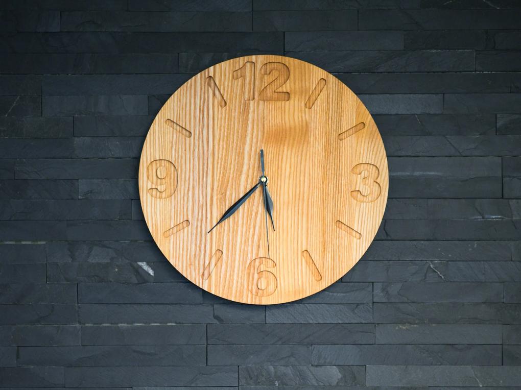 Dřevomuška Nástěnné dřevěné hodiny Nick