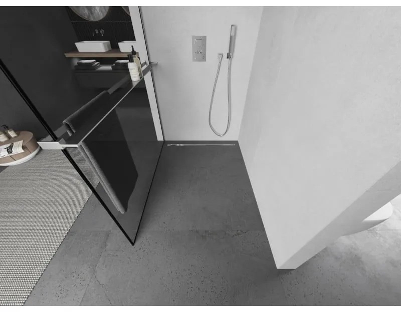 Mexen Kioto+ L, sprchová zástěna Walk-In s poličkou a věšákem 50 x 200 cm, 8mm čiré sklo černý vzor, chromový profil, 800-050-123-01-70