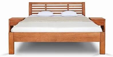 Postel Postelia GABRIELA Buk 140x200 - Dřevěná postel z masivu, bukové dvoulůžko o šíři masivu 4 cm