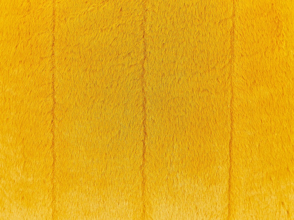 Sada 2 plyšových polštářů 45 x 45 cm žlutá PUMILA Beliani
