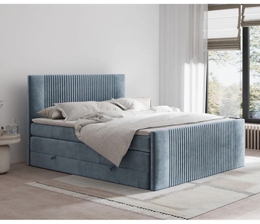 Modrá boxspring postel s úložným prostorem 140x200 cm Bergamo – Maison de Rêve