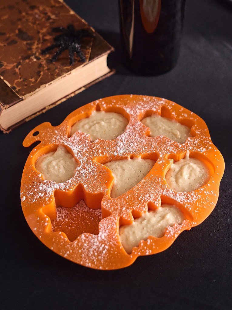 Sinsay - Silikonová forma na pečení s halloweenským motivem - oranžová