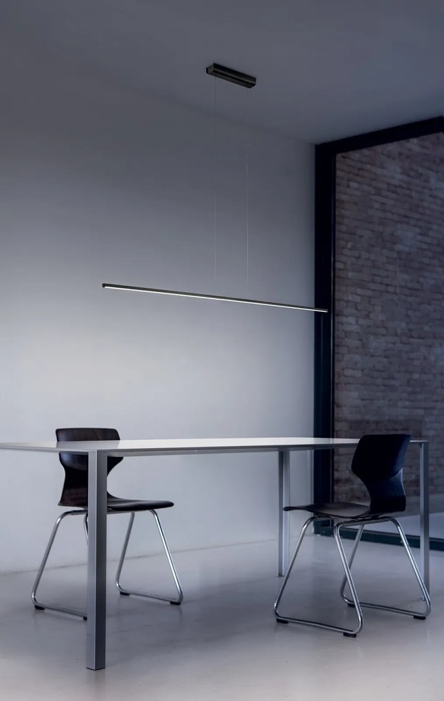 Linea Light Straight_P1, bílé subtilní svítidlo nad stůl, 18W LED 2700K, délka 152cm