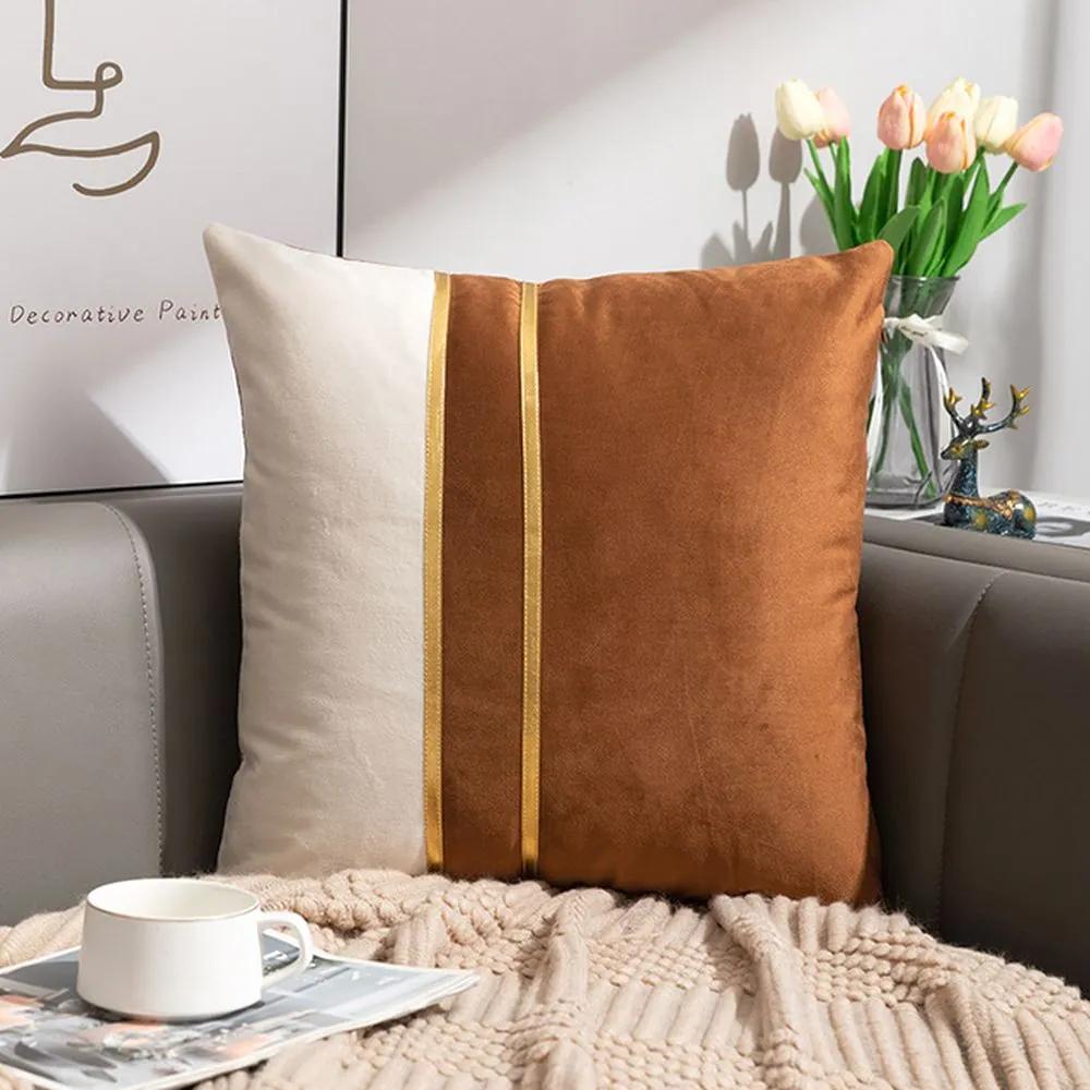 Luxusní sametový povlak na polštář se dvěma zlatými proužky Barva: Kávovo bílá, Velikost: 45x45 cm