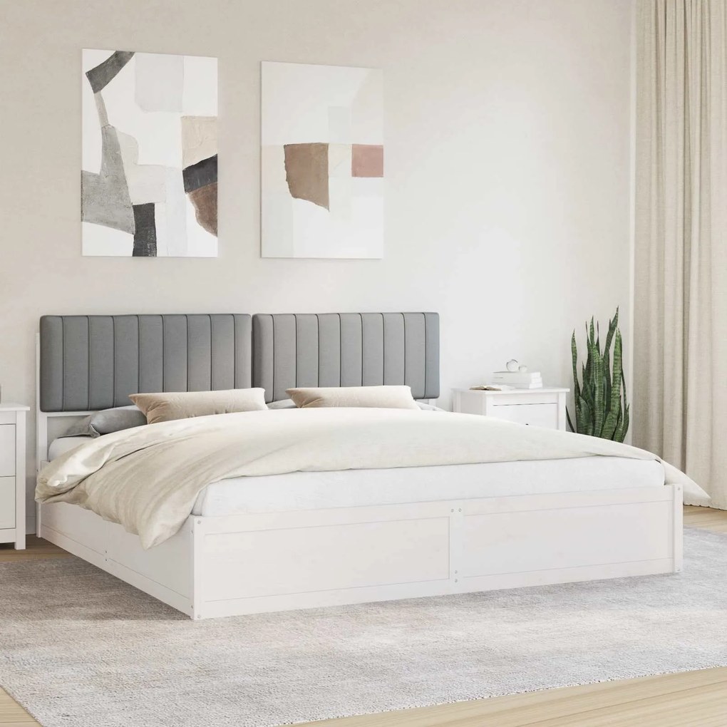 Rám postele s čalouněným čelem s čelo Světle šedá 200 x 200 cm 3398213