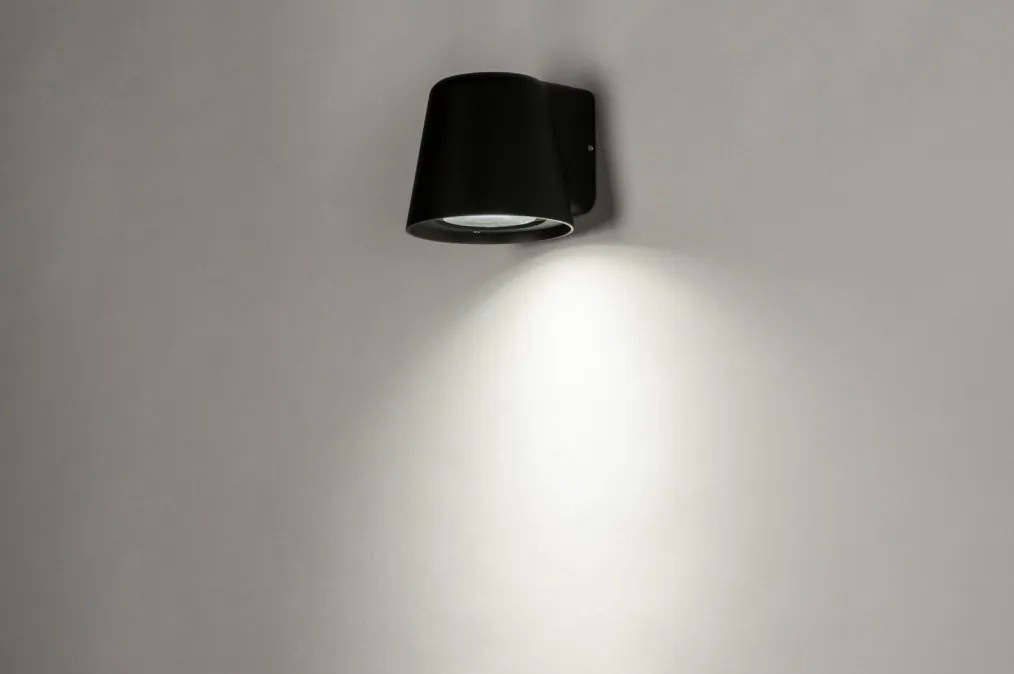 Nástěnné venkovní černé svítidlo Grand Mona Nero