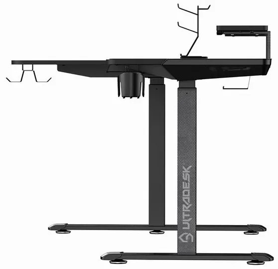 Lama Plus Herní stůl ULTRADESK WINGER – 111x155x60 cm, elektricky nastavitelná výška, RGB podsvícení, černá