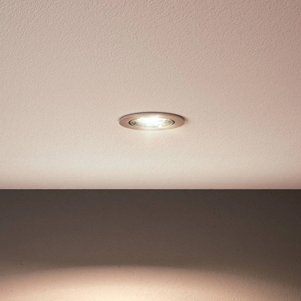 Philips LED žárovka GU10 4,6W 355lm 827 čirá 36° 2